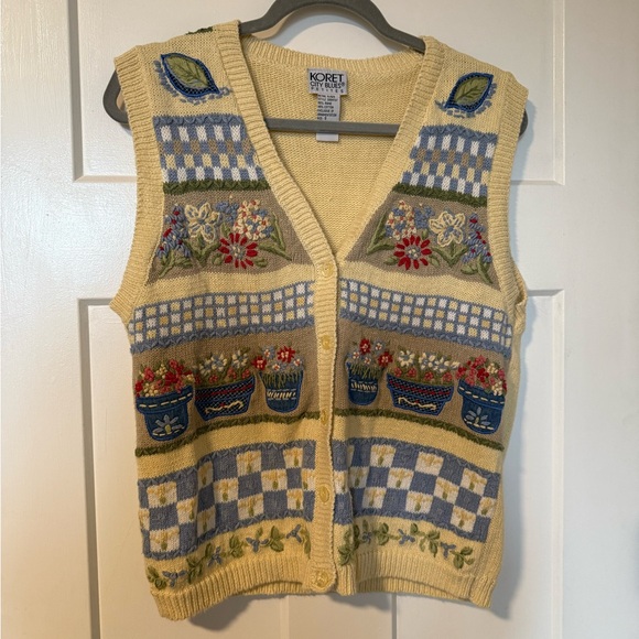Koret | Tops | Koret Floral Knit Vest | Poshmark